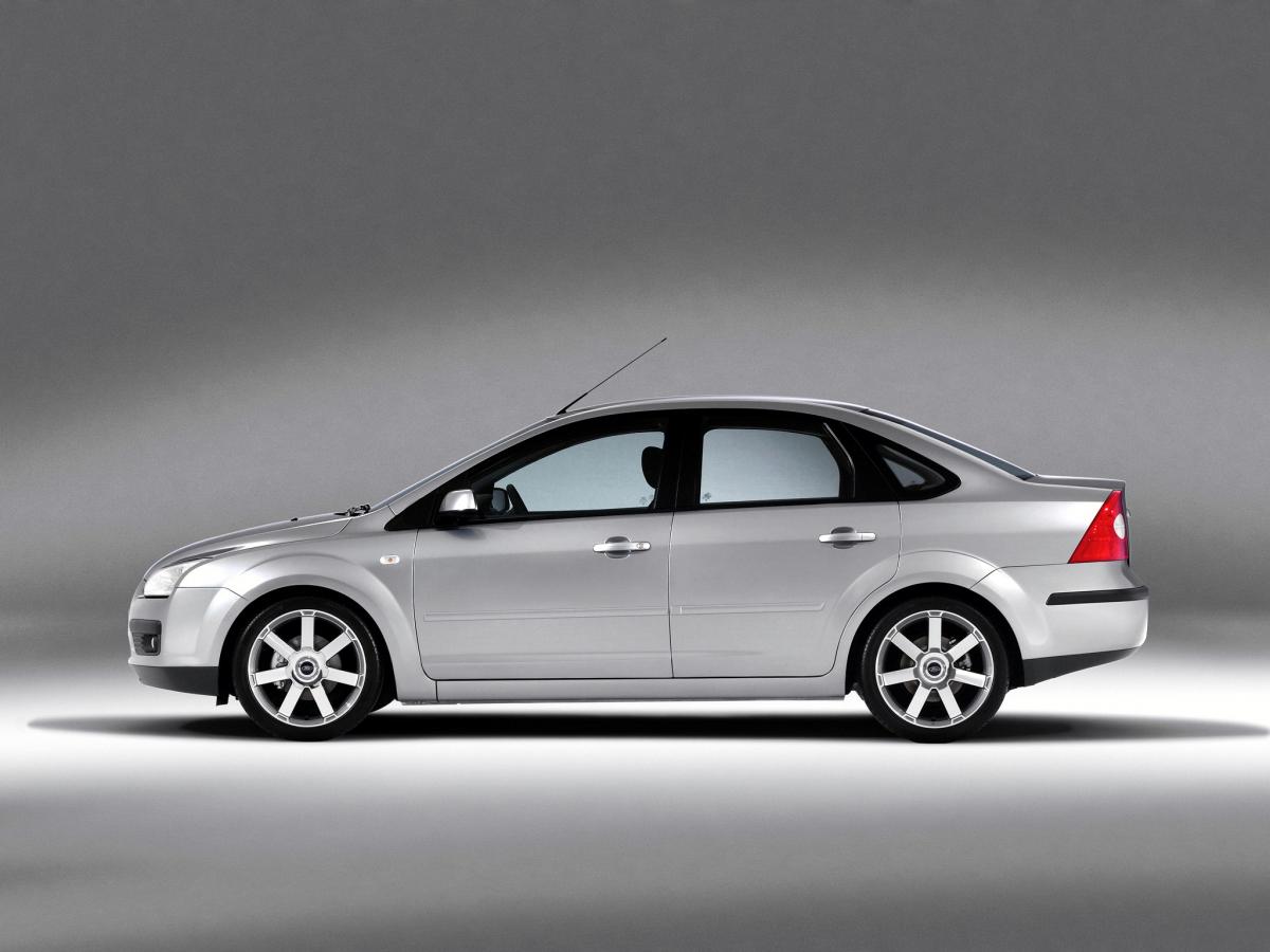 Ford Focus II Sedan 1.6 Duratec Ti-VCT 16V (115 Hp)